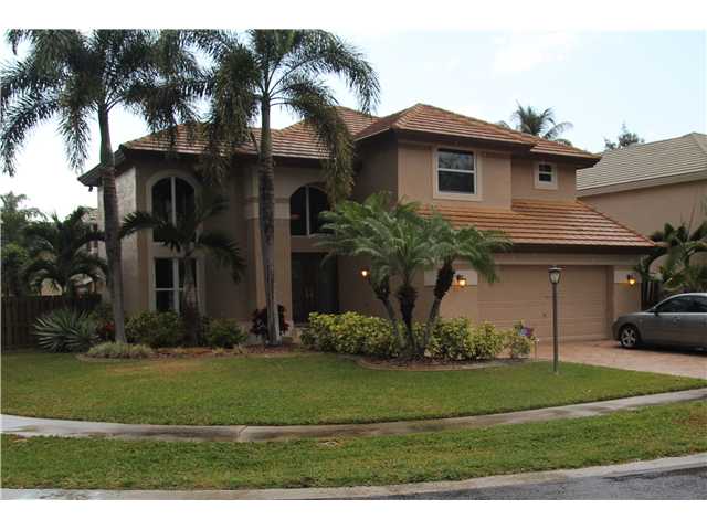 Embassy Lakes 3/2 Pool Home For Sale $ 350,000.00 – MLS #a1746512